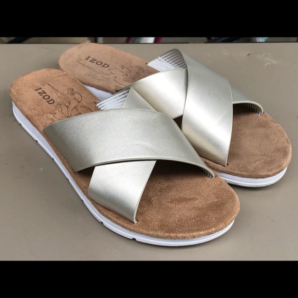 Izod | Shoes | Izod Silver Slides Synthetic Women Sandal Size 75 | Poshmark